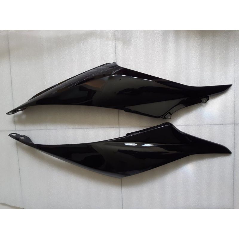 Jual BODY BELAKANG KANAN KIRI REVO ABSOLUTE HITAM | Shopee Indonesia