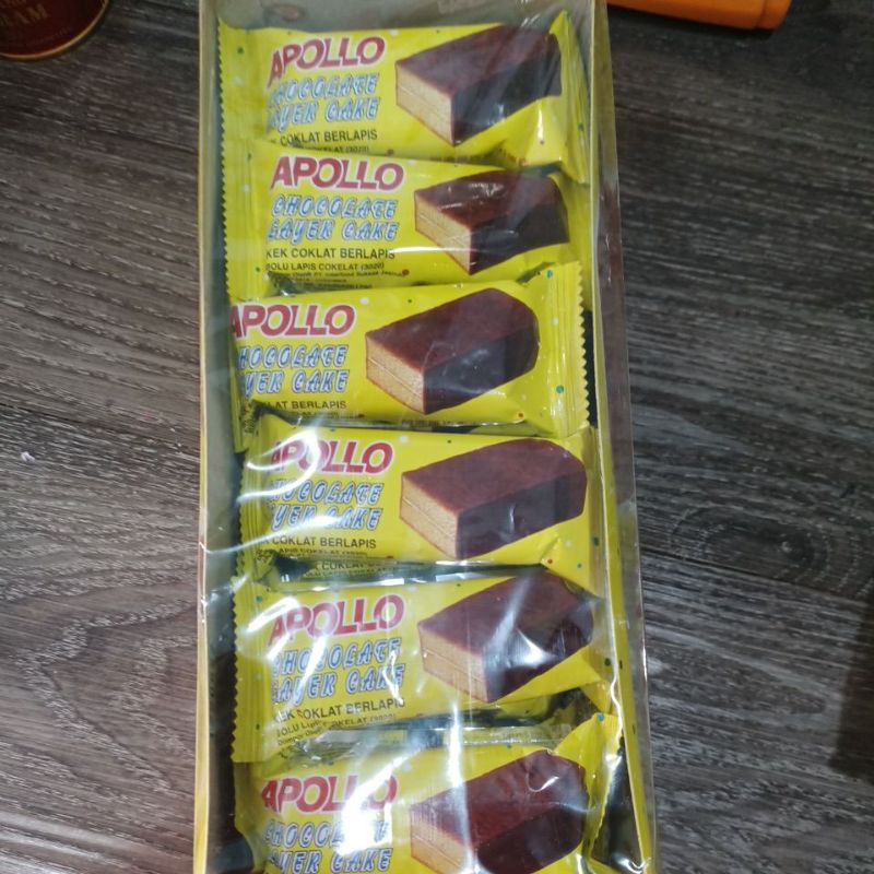 Jual Apollo Bolu Lapis Malaysia isi 24 Rasa Pandan / Coklat Cokelat ...