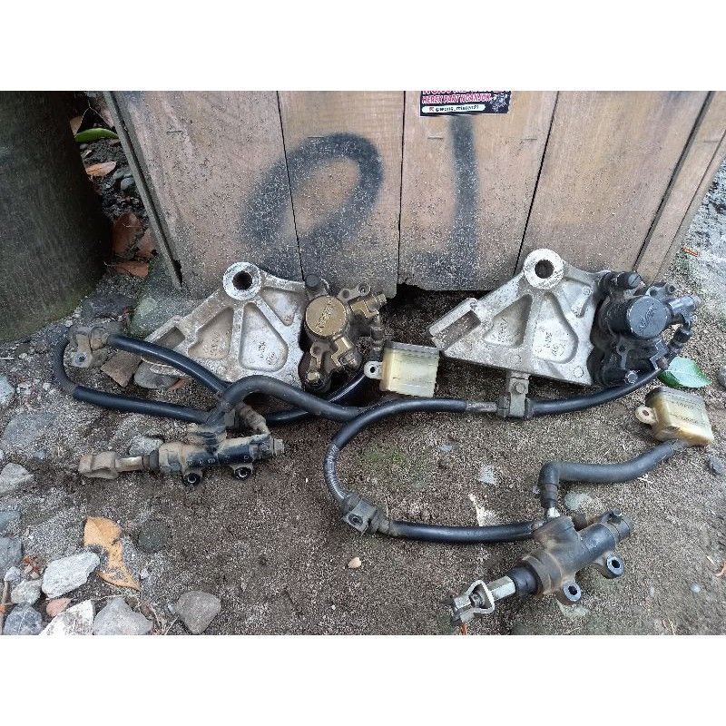 Jual PENGERIMAN BELAKANG TIREV RIM REM TIGER REVO ORIGINAL COPOTAN ...