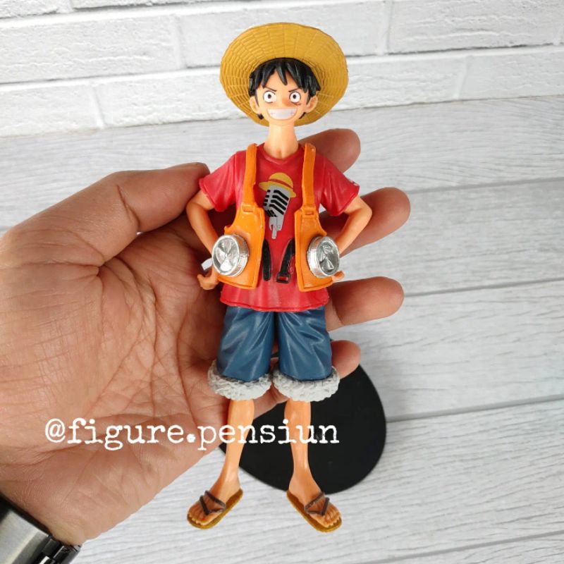 Jual ANIME ONE PIECE MUGIWARA MONKEY D LUFFY RED FIGURE | Shopee Indonesia