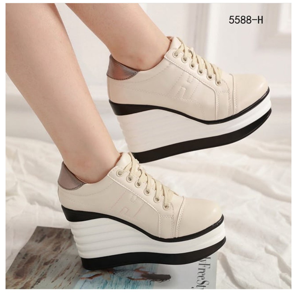 Jual SEPATU SNEAKERS WANITA WEDGES BOOTS FASHION BOOT AJ17 SNEAKER HAK ...