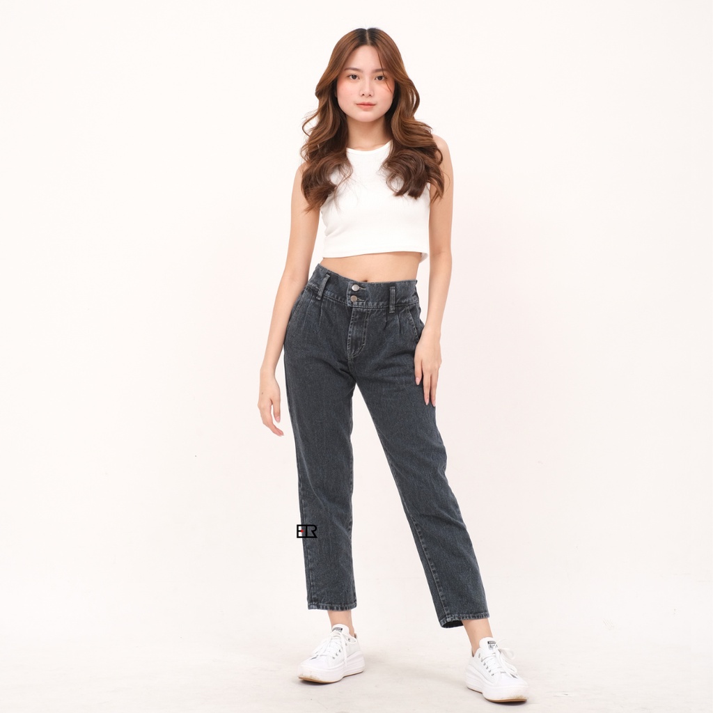 Jual Baggy Jeans Highwaist Karet Kancing 2 Unlined - Celana Baggy Jeans Wanita Karet Terbaru ...