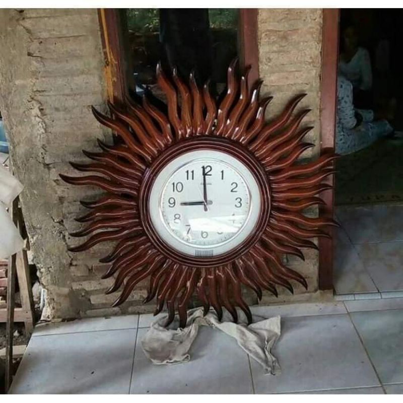 Jual Jam Hias kayu jati Motif Matahari / Jam dinding Elegant Modern ...