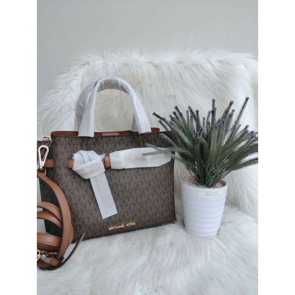 Jual tas michael kors MK emilia small satchel signature brown | Shopee ...