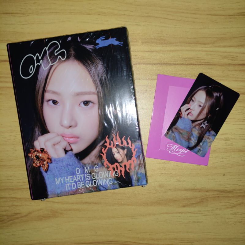 Jual (SEALED) NEWJEANS HANNI GROUP VERSION MESSAGE CARD OMG DITTO WEVERSE ALBUM PHOTOCARD FRAME ...