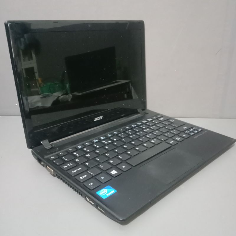 Jual notebook acer aspire one AMD c-60 4/320GB SeCOND | Shopee Indonesia