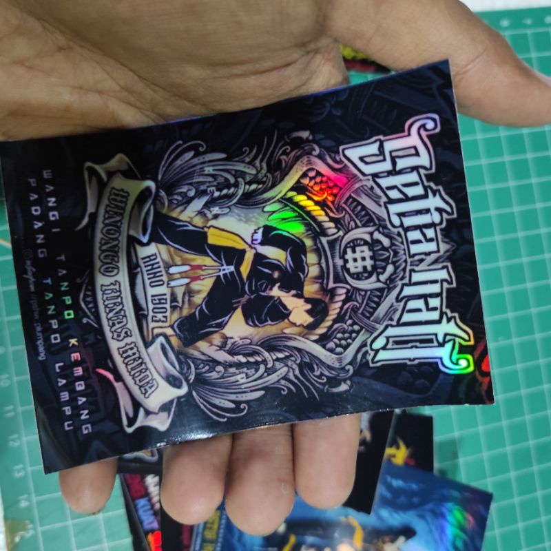 Jual Stiker PSHW isi 8 hologram pelangi | Shopee Indonesia