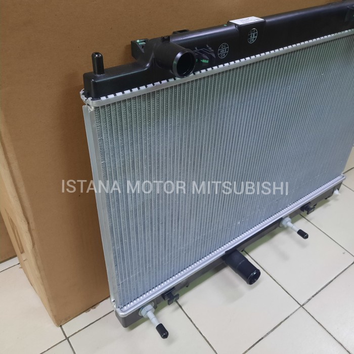 Jual Radiator Matic Automatic AT Original Asli Mitsubishi Xpander Cross ...