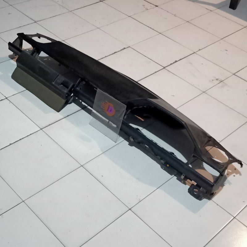 Jual Dashboard + Laci Abu Abu Mercy Boxer W124 C124 200 230E 300E 300CE ...