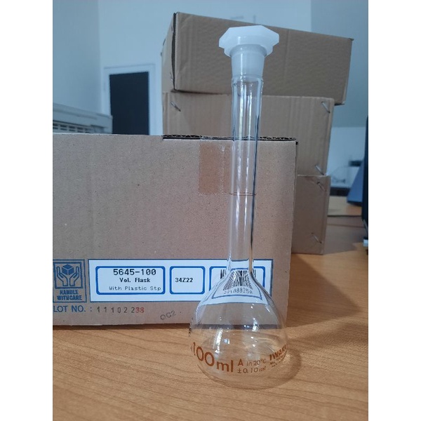 Jual Volumetric flask Iwaki 100ml plastic stopper | labu takar iwaki 100ml tutup plastik 5645 ...