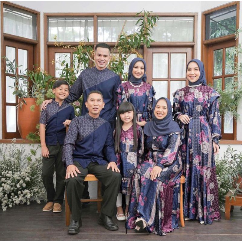 Jual READY (NO PO) MANDALA SERIES NAVY ORIGINAL BY VANILLAHIJAB ...