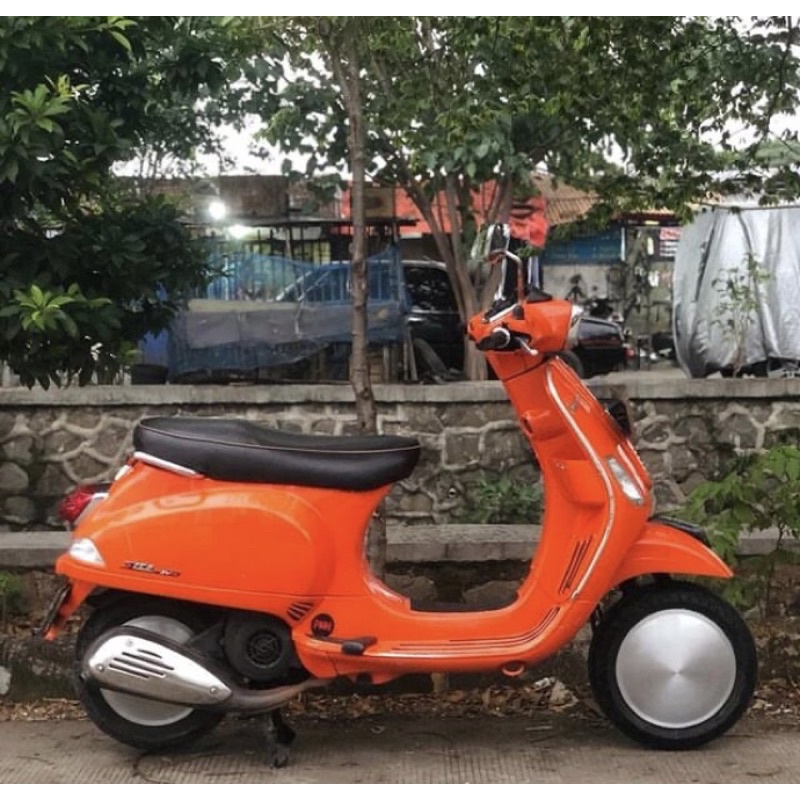 Jual Wheel Dop Moon Vespa LX S LXV SPRINT PRIMAVERA SPRINT GTS | Shopee ...