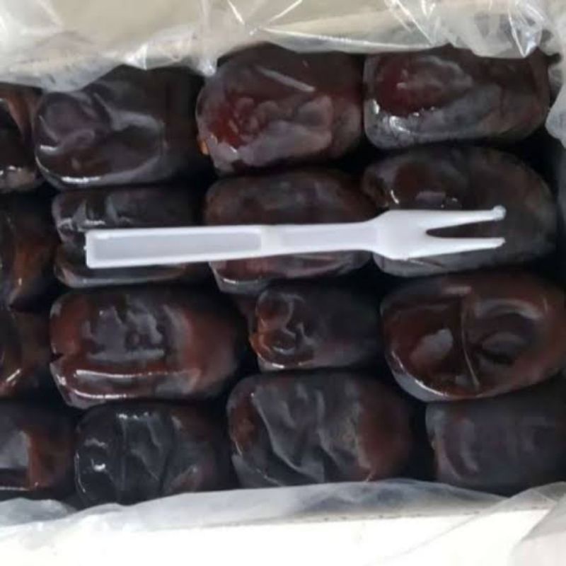 Jual kurma bam / kurma anggur 500 gr 1 kotak | Shopee Indonesia