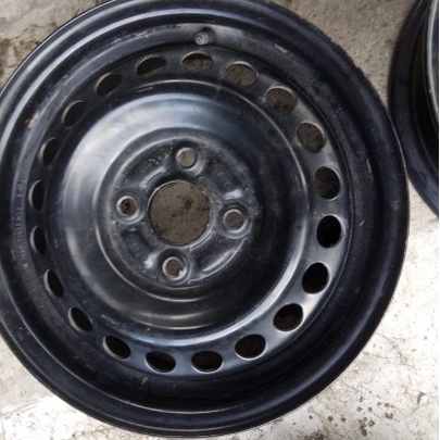 Jual velg kaleng r13 pcd 100 agya ayla karimun datsun sigra picanto ...