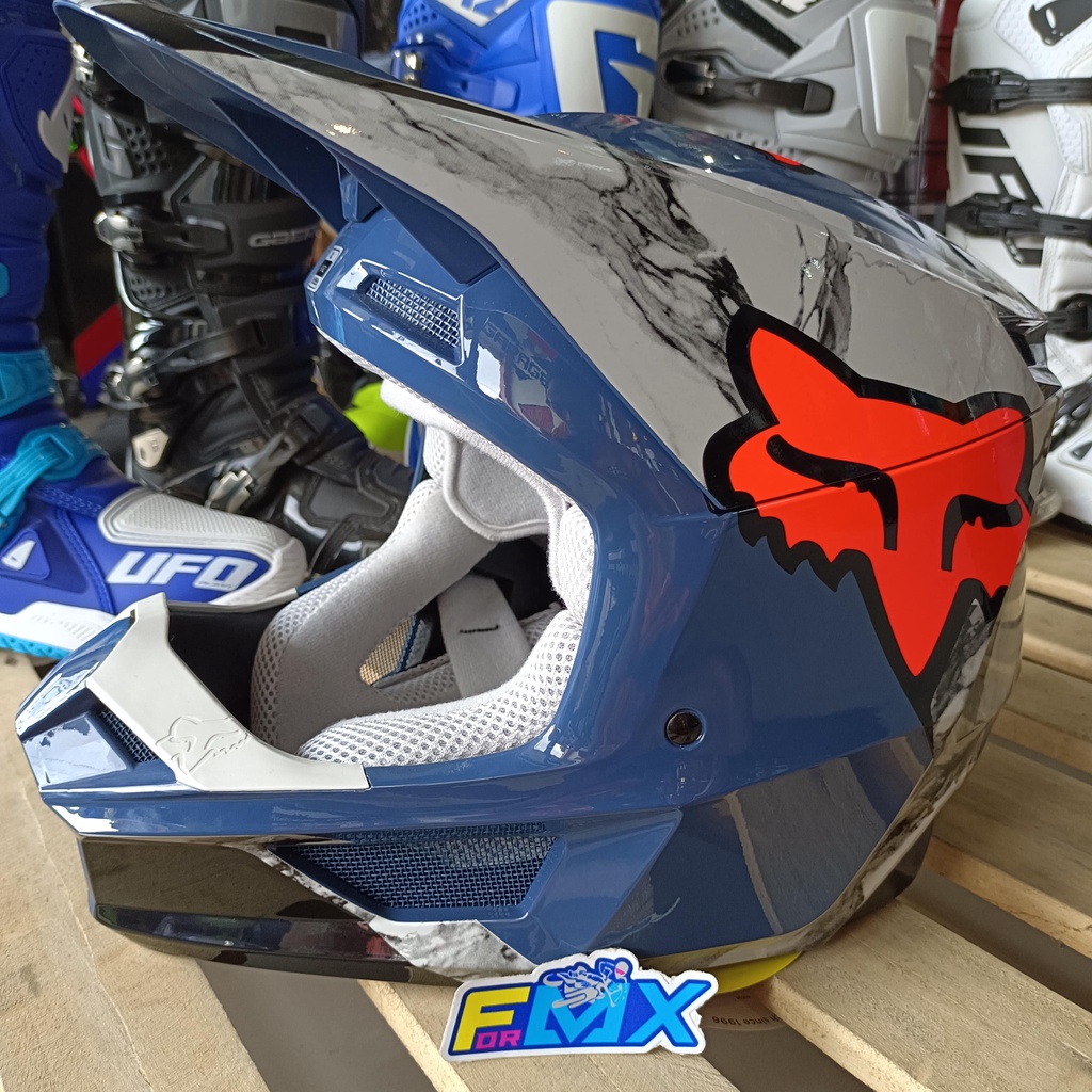 Jual Helm Fox V1 CORE KARRERA HELMET | Shopee Indonesia
