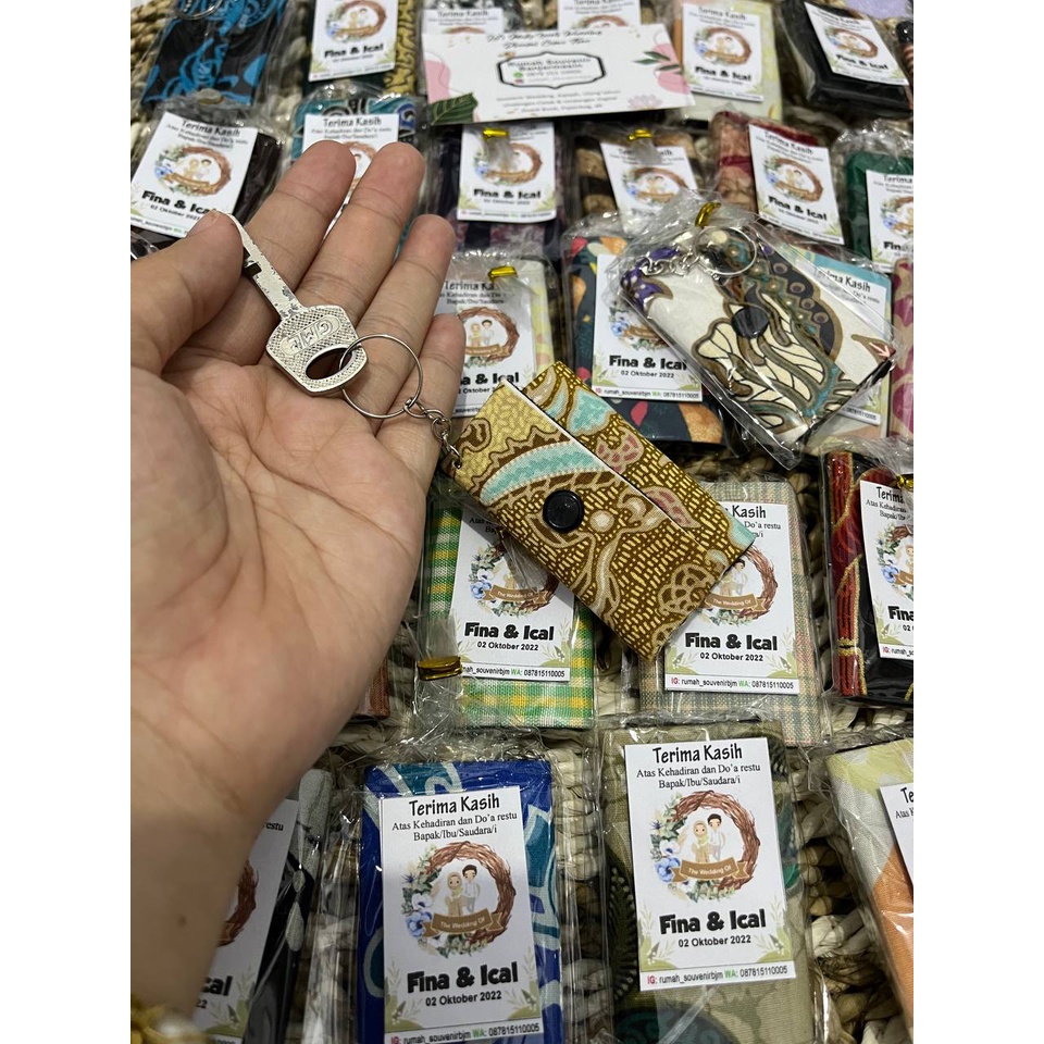 Jual Souvenir Gantungan Kunci Dompet (Isi 100) | Shopee Indonesia