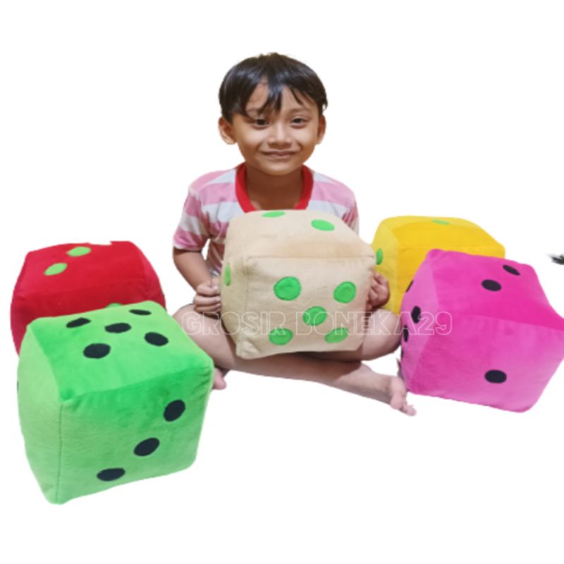 Jual Boneka Dadu size L ukuran 20x20cm | Shopee Indonesia