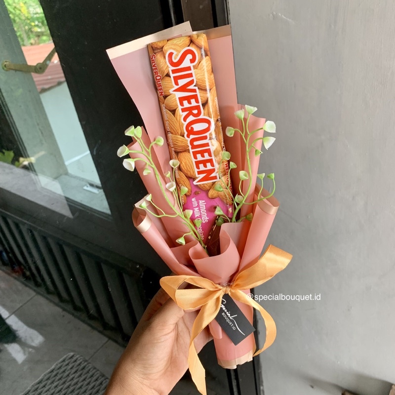 Jual BUKET SILVERQUEEN 55 GR / BOUQUET SNACK (FREE PACKING) | Shopee ...