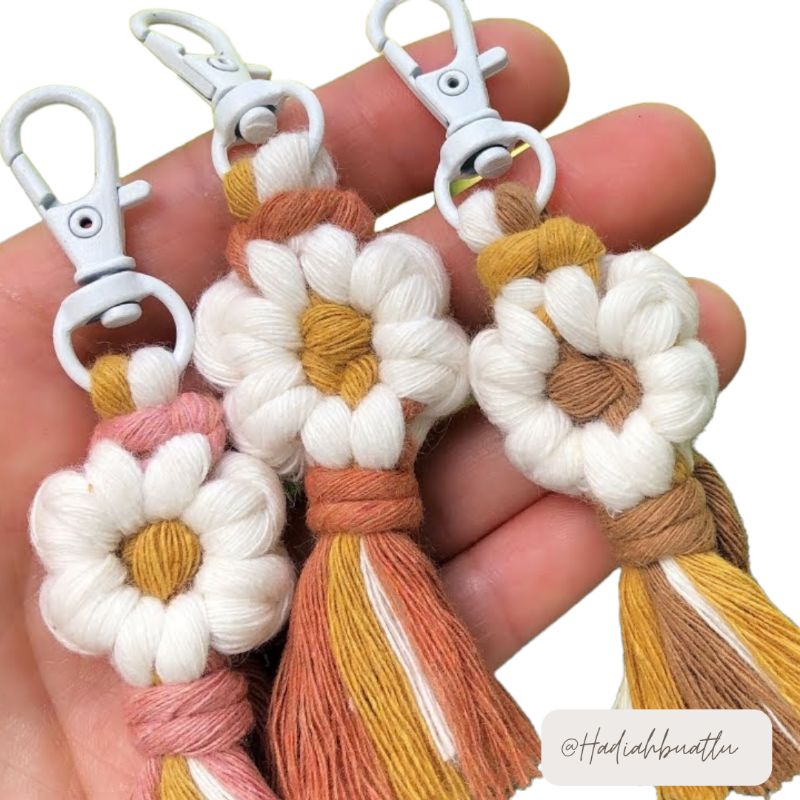 Jual Gantungan Kunci Bunga/ Macrame Flower Keychain || Min Order 10K ...