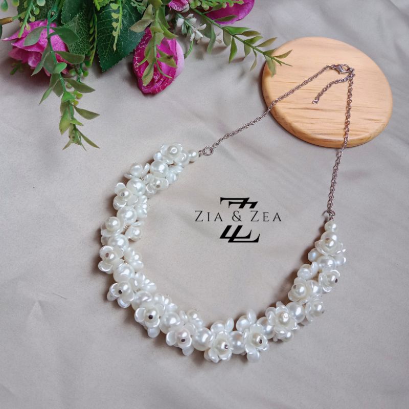 Jual KALUNG DAILY HIJAB KELOPAK BUNGA MUTIARA | Shopee Indonesia