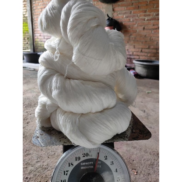 Jual BENANG TENUN 60/2 SUTRA , RAYON SILK TRADISIONAL | Shopee Indonesia