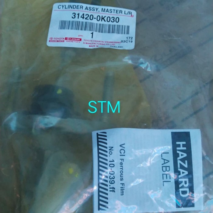 Jual Cylinder Assy Clutch Master Hilux/Fortuner Asli 31420-0K030 ...