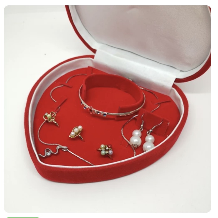 Jual Kotak Perhiasan Set Bagus Kotak Mahar Set Kotak perhiasan bludru ...