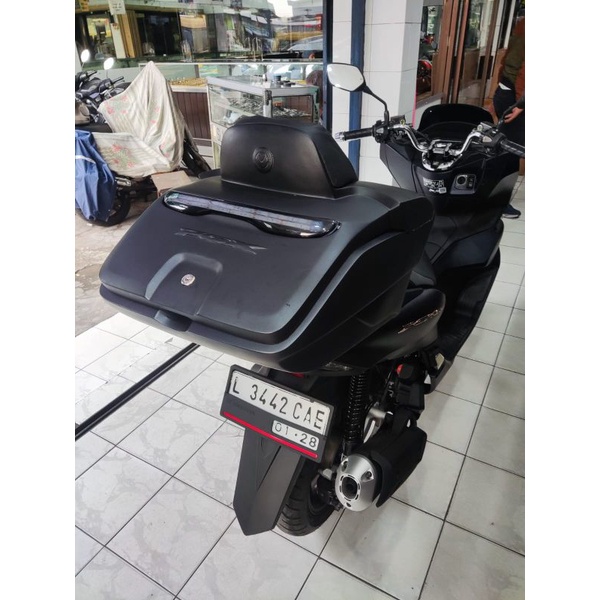 Jual Box Tengah Top Box Honda PCX 160 Model Goldwing v2 | Shopee Indonesia