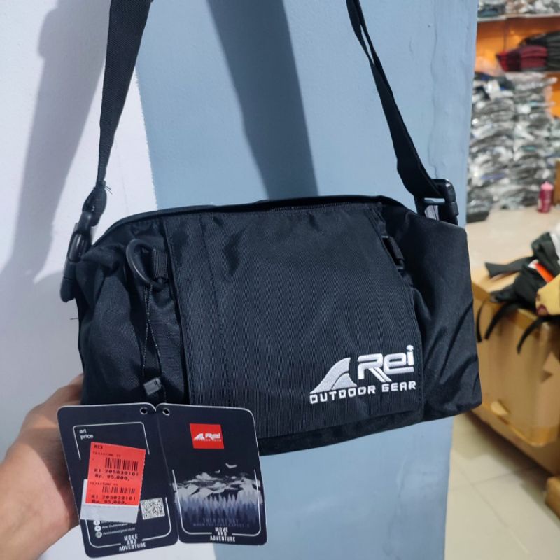 Jual Tas Selempang Rei Wonderer Original Tas Pinggang Arei Original ...