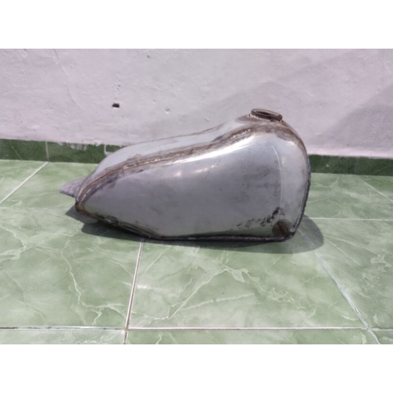 Jual Tangki trail klasik model suzuki ts125 tank trail tua model motor ...