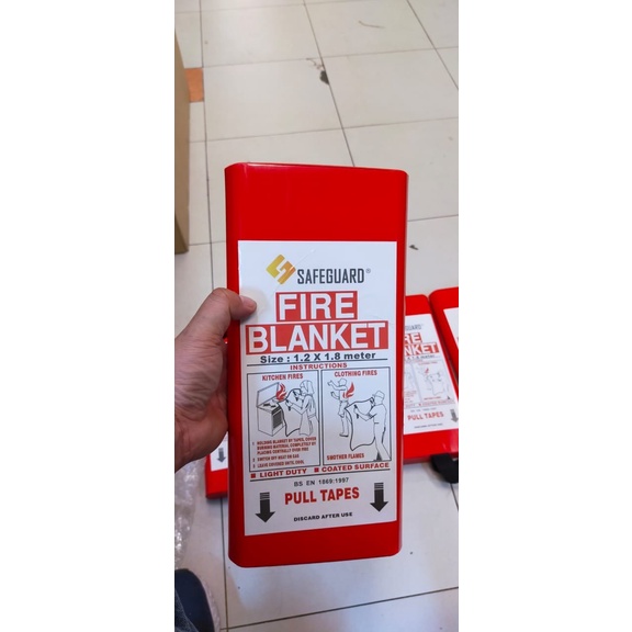 Jual Fire blanket 1,2 x 1,8 Mtr selimut pemadam api kevlar Anti api | Shopee Indonesia