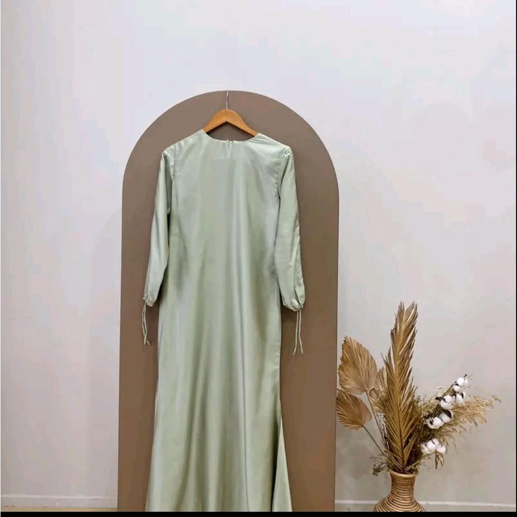 Jual Carla DRESS DARLA SILK GAUN DARLA Padaka Attire / Andini dres ...