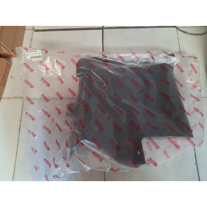 Jual liner inner fender spakbor belakang rocky raize 2022 2023 2024 ori ...