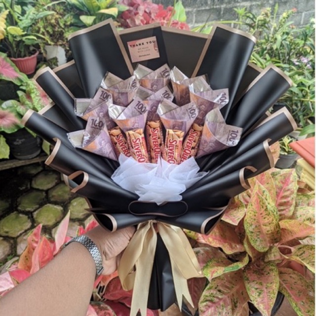 Jual BUCKET UANG 100K & COKLAT/BUCKET SILVER QUEEN/BUCKET UANG/BUKET ...