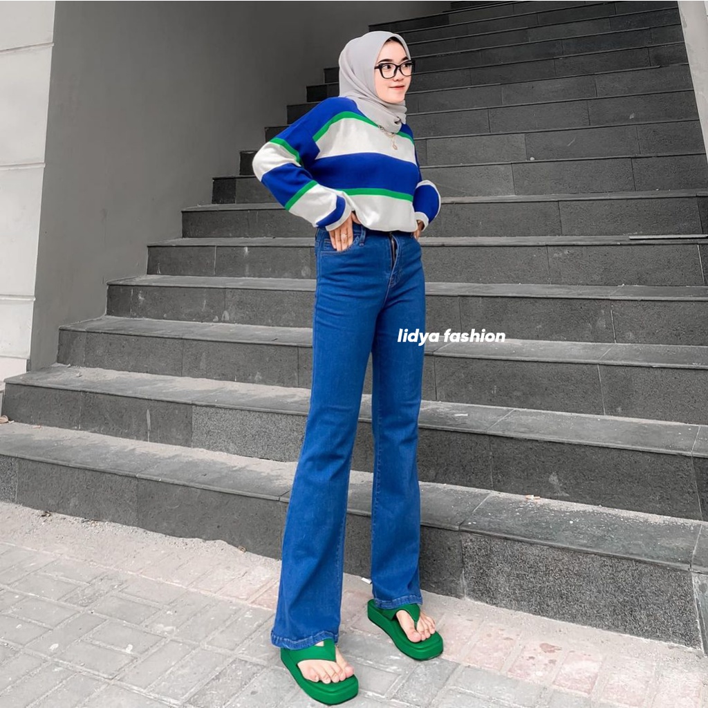 Jual Highwaist Jeans Cutbray Loose Vol.2 | Shopee Indonesia