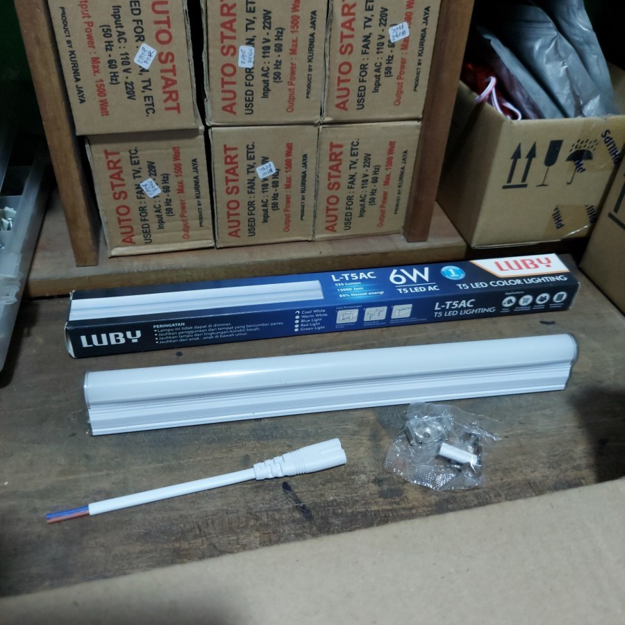 Jual Lampu TL 6W T5 30cm Led tube Luby LT5AC lampu set etalase neon | Shopee Indonesia