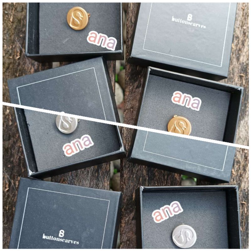 Jual New Round Signature Brooch by Buttonscarves | Shopee Indonesia