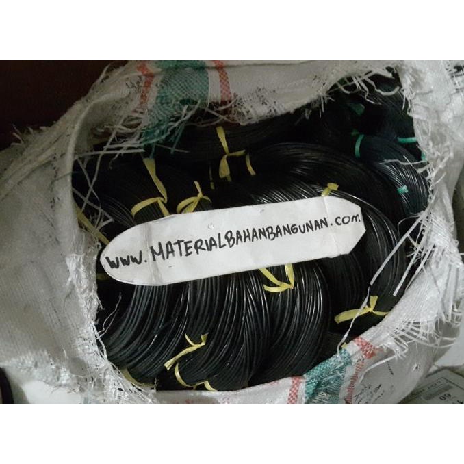 Jual selang 1,6 mm selang mikro selang laboratorium selang parfum HITAM ...