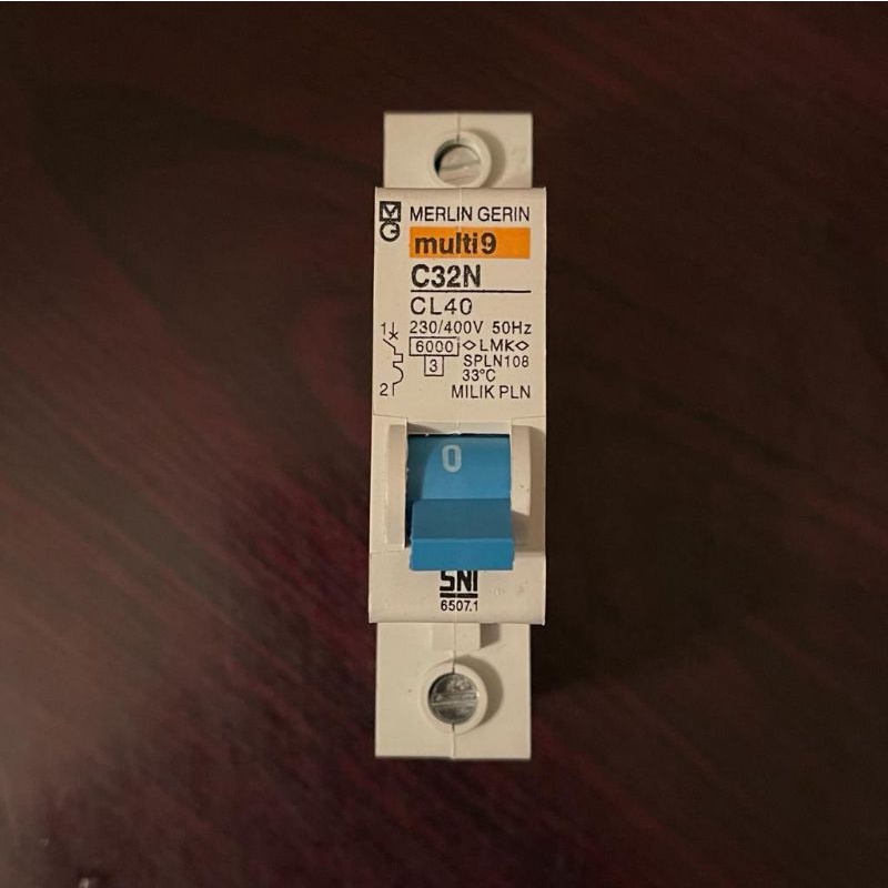 Jual MCB MG Biru 40A 1 Phase 40 Ampere Merlin Gerin | Shopee Indonesia