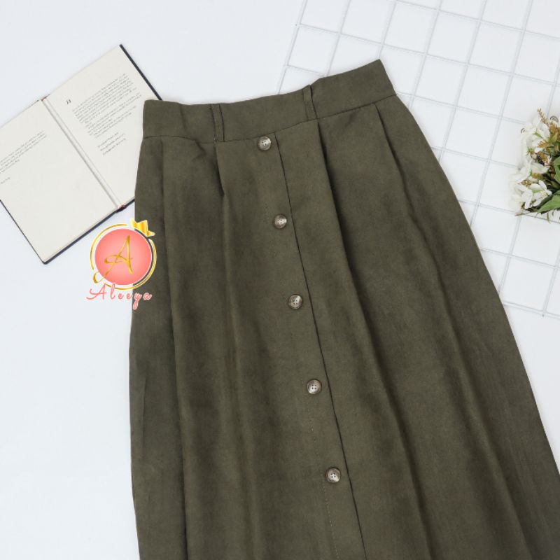 Jual ALEEYA Rok Suede 7/8 / Hanna Midi Button Skirt (2502) | Shopee ...