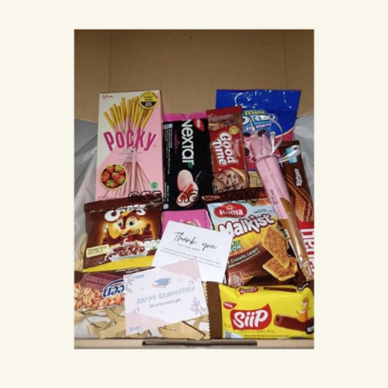 Jual Hampers snack box pink choco / Snack box choco pink / Snack box ...