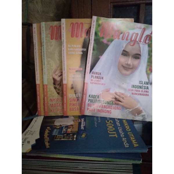 Jual Tersedia majalah mangle ku basa sunda.cerpon cerita pondok.puisi.pantun ada lengkap ...