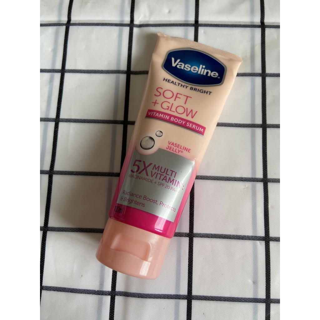 Jual Vaseline Soft & Glow Vitamin Body Serum 100ml | Shopee Indonesia