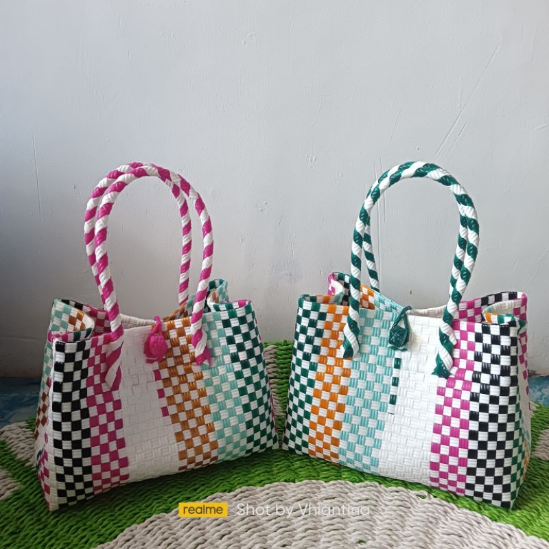 Jual TAS ANYAM JALI PETY WARNA WARNI/TAS ANYAMAN PREMIUM JALI PATTY ...
