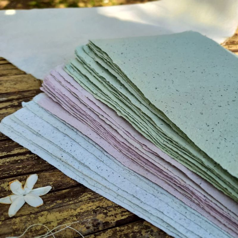 Jual kertas daur ulang 15x25cm | recycle paper (minimal order 3 lembar ...