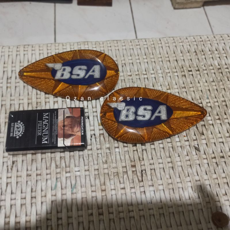 Jual emblem bsa a65 Thunderbolt | Shopee Indonesia