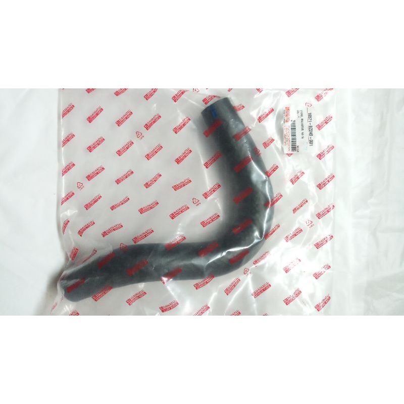 Jual Selang Radiator hose Radiator Ayla Agya bagian atas/no.1 1000cc ...