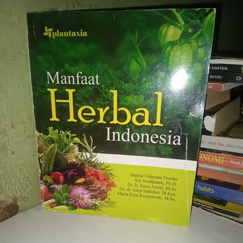Jual buku Manfaat Herbal Indonesia. karangan Samsu Udayana Nurdin, dkk ...