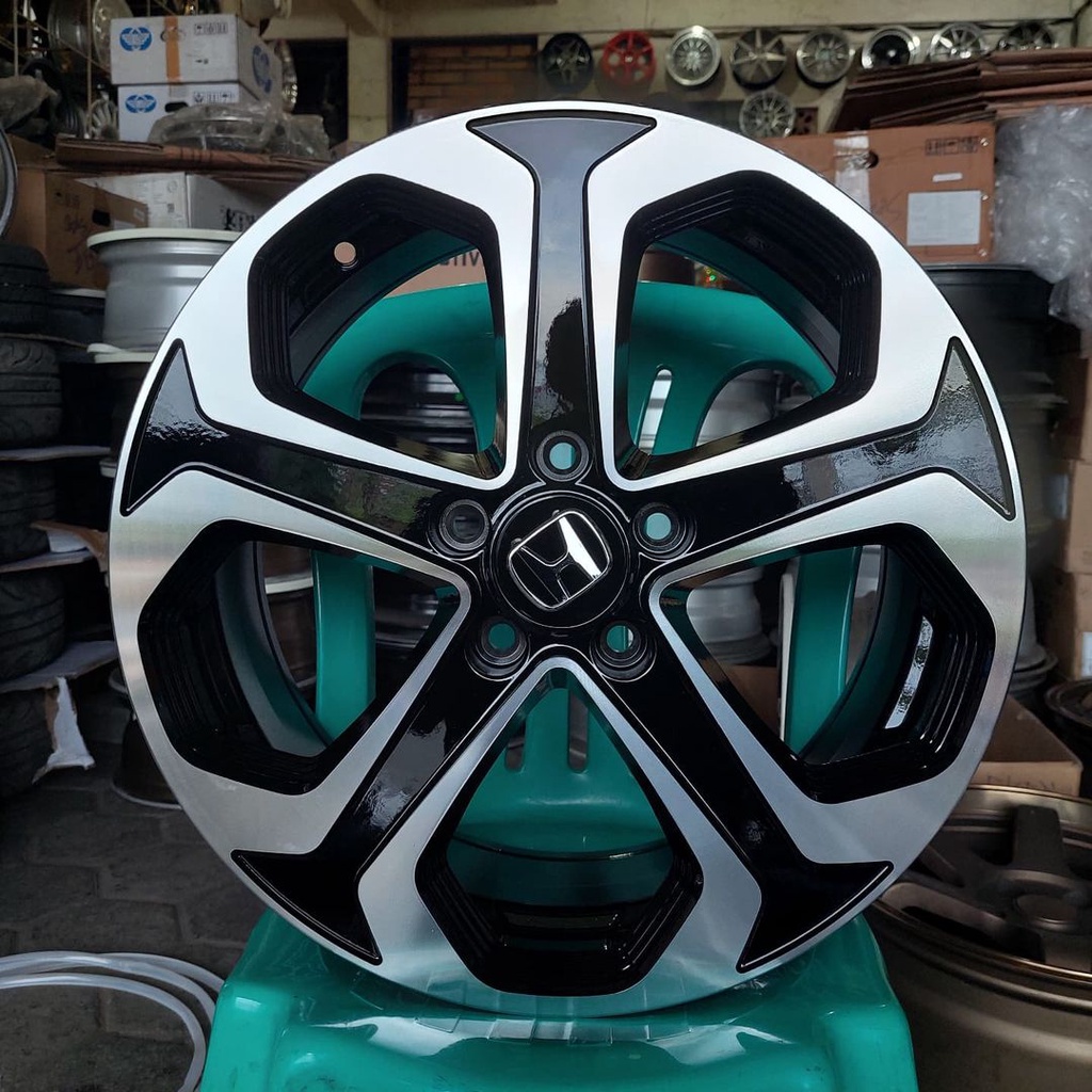 Jual velg mobil HRV PRESTIGE R17 pcd 5x114,3 bmf toko velg mobil ...