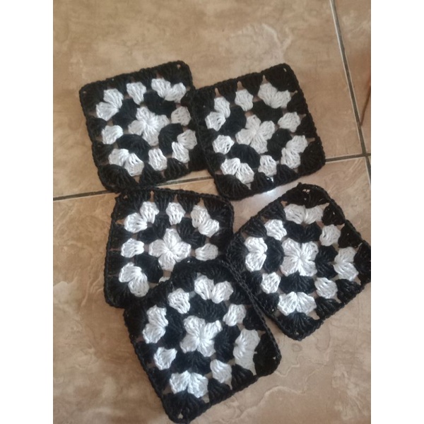 Jual granny hitam pituh 8 x 8cm | Shopee Indonesia